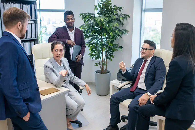 Business Hygiene Tips: Keeping Your Workplace Clean and Safe - thekeyfact